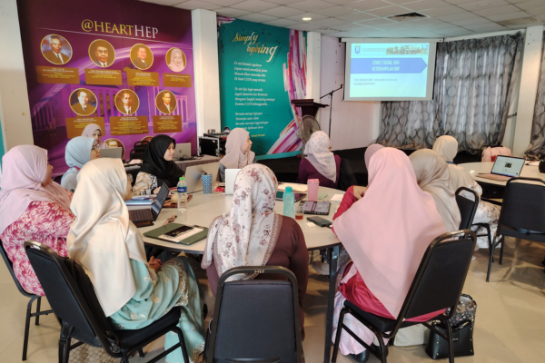 Hari Pertama : Kursus Grooming Siana Staf Baharu – JABATAN PENDAFTAR USIM